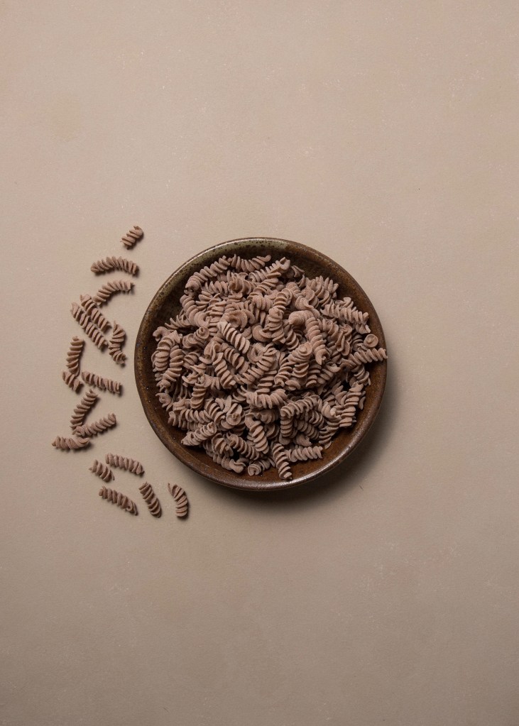 BRITISH ORGANIC WHOLE SPELT FUSILLI PASTA ⋆ Ahimsa Plant Healing